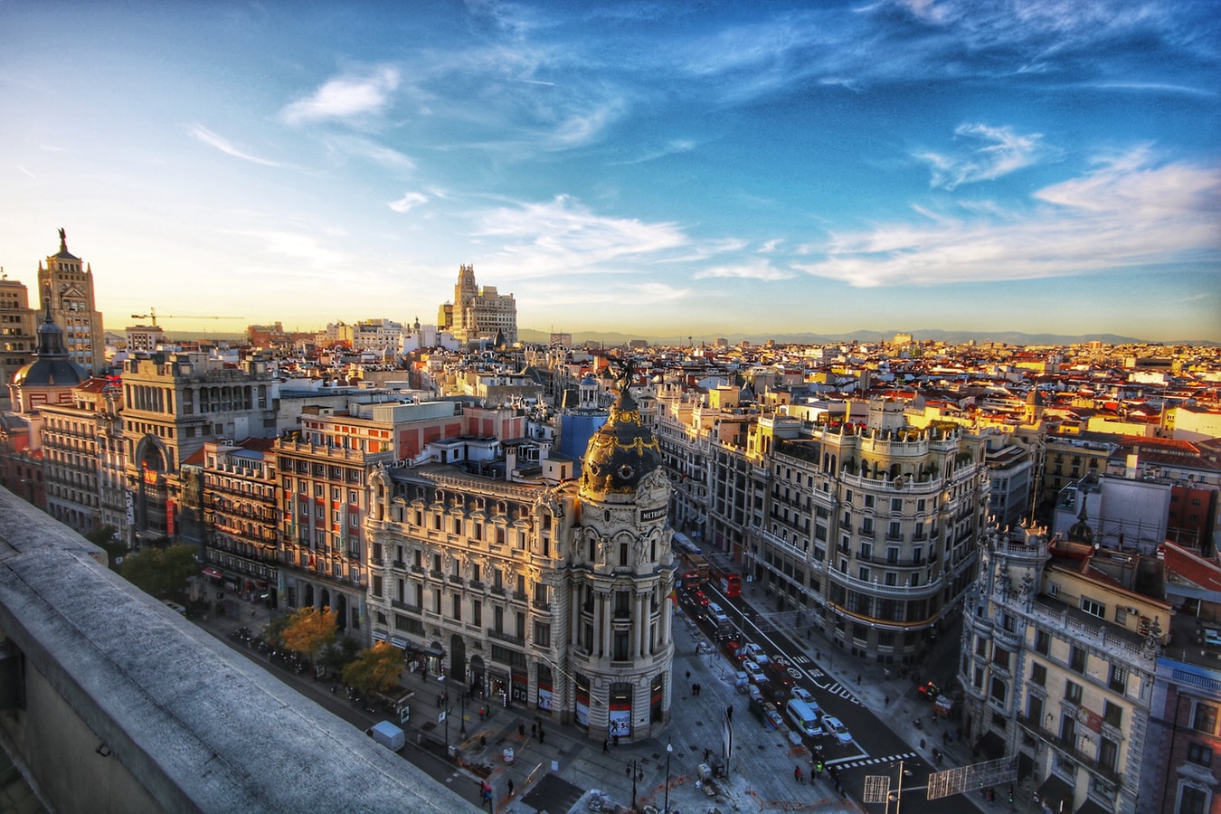 4 CIDADES NA ESPANHA QUE VOCÊ PRECISA CONHECER - Travel And Share